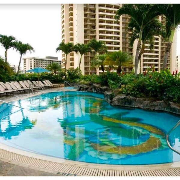 Lagoon Tower by Hilton Grand Vacations | RedWeek