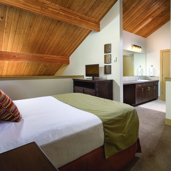 WorldMark Bend - Seventh Mountain Resort | RedWeek