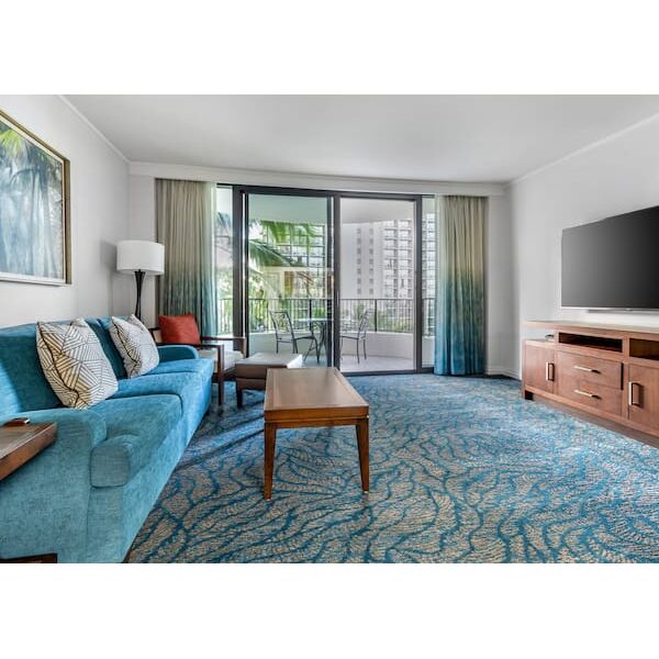 Lagoon Tower by Hilton Grand Vacations | RedWeek