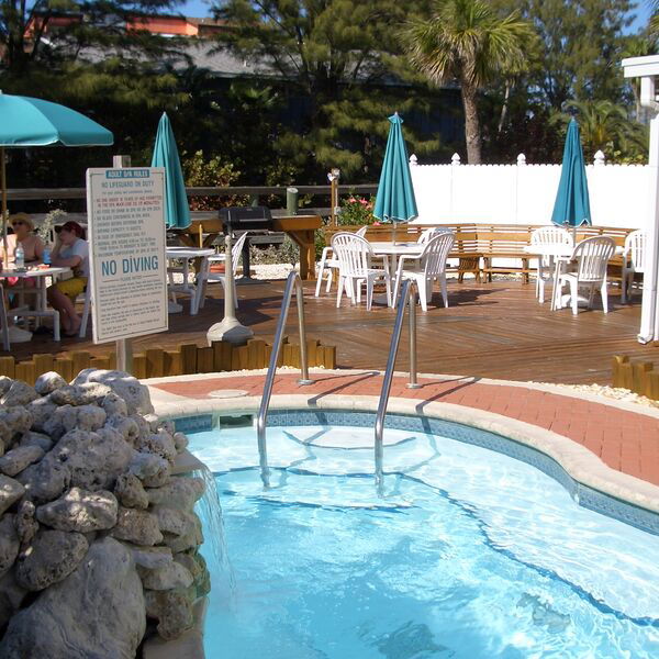 Sand Pebble Resort | RedWeek