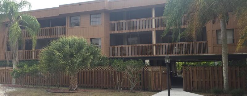 Charlotte Bay Resort & Club | RedWeek